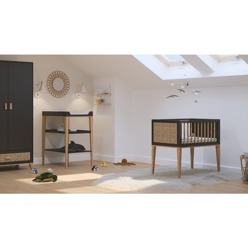 Table à langer nami onyx de Theo sur allobébé